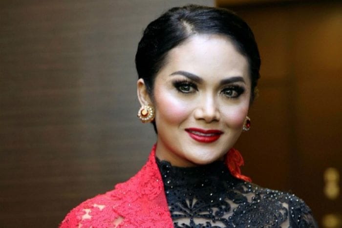 Inilah Daftar Nama 14 Artis Dilantik Jadi Anggota Dpr 2019 2024 Ada